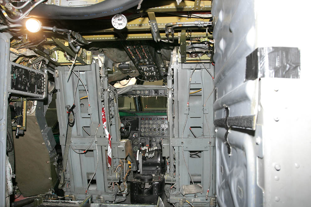 B-52D and B-52H detail/interior colours - Jet Modeling - ARC Discussion Forums