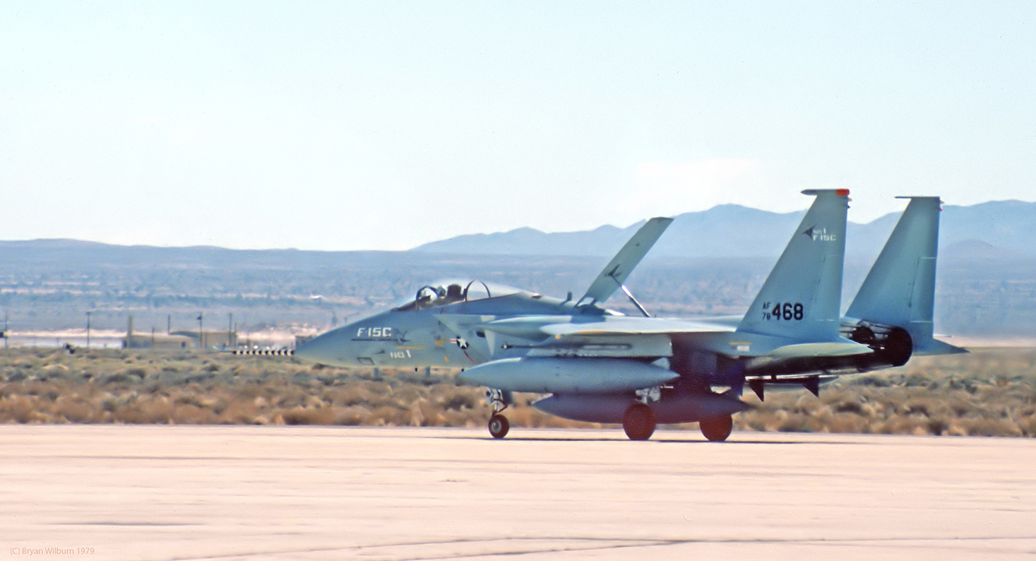 What are the primary (external) differences between the F-15B and F-15D - Jet Modeling - ARC ...